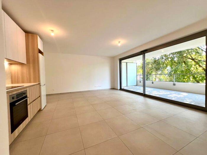 Robertsau Centre, Strasbourg - Appartement 3 pièces à louer