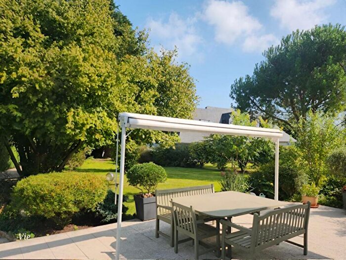 Maison à vendre - Isneauville - 6 pièces - 4 chambres