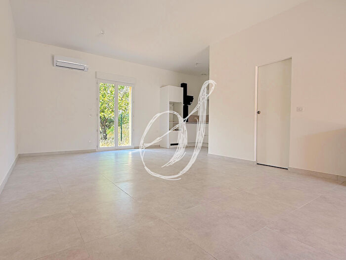 Maison à vendre - Gignac - 4 pièces - 3 chambres