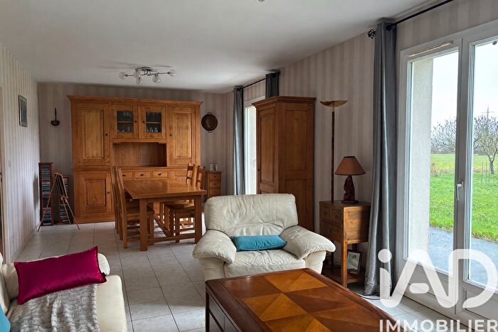 Maison à vendre - Villeperdue - 5 pièces - 4 chambres