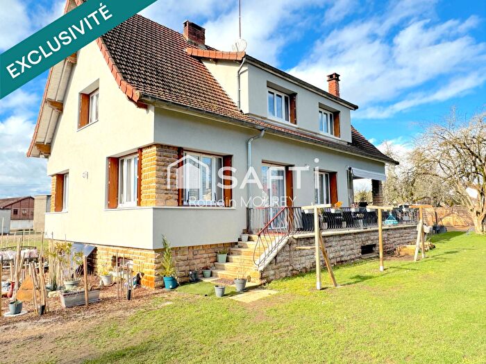 Maison à vendre - Cousance - 7 pièces - 5 chambres