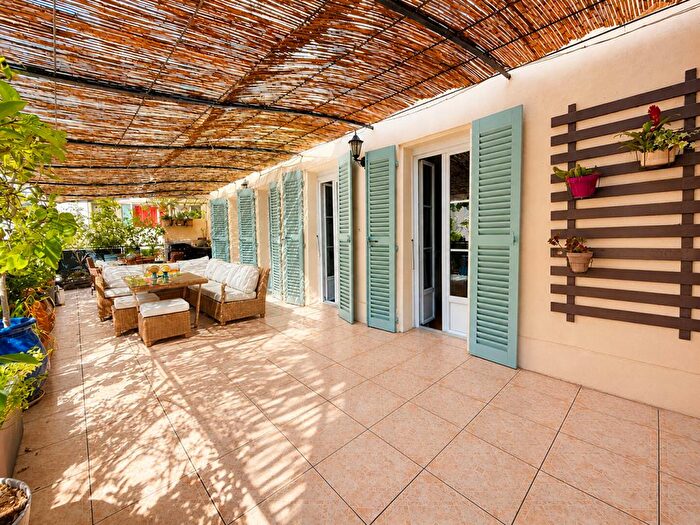 Hyères, Centre-ville - Appartement 5 pièces à vendre