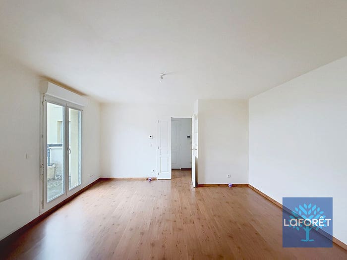 Cerny - Appartement 2 pièces à vendre