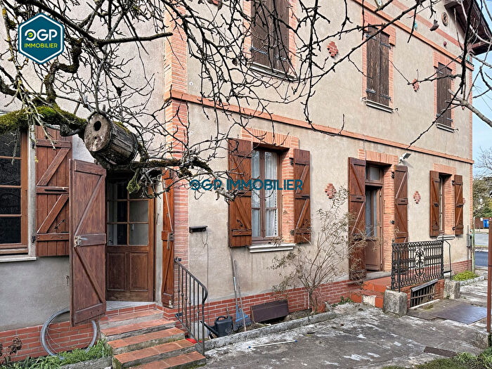 Maison à vendre - Saint-Sulpice-la-Pointe - 8 pièces - 4 chambres