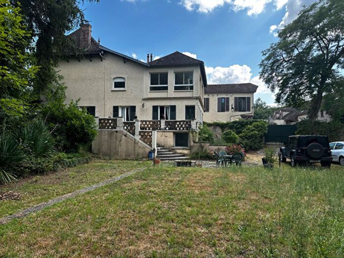 Maison à vendre - Bourron-Marlotte - 8 pièces - 5 chambres