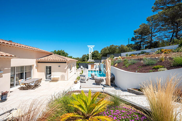 Maison 4 pièces à vendre - Peyrolles-en-Provence