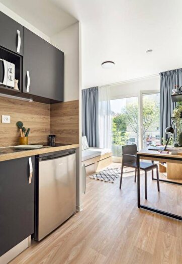 Appartement à louer - La Blancarde, Marseille ème arrondissement - 1 pièce