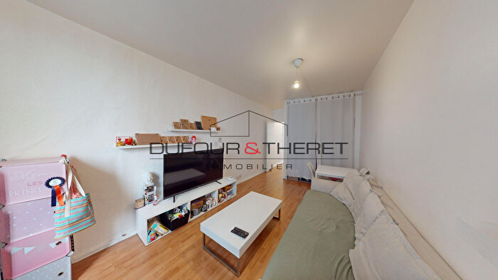 Appartement à vendre - Meaux, Centre-ville, Cathédrale - 1 pièce