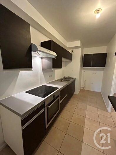 Appartement à louer - Coulommiers, Chemin de Fer - 2 pièces - 1 chambre