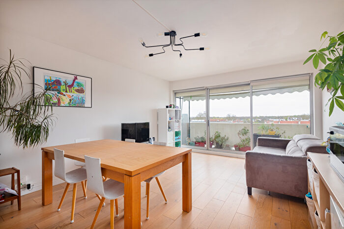 Appartement à vendre - Charenton-le-Pont, Centre ancien - 3 pièces - 2 chambres