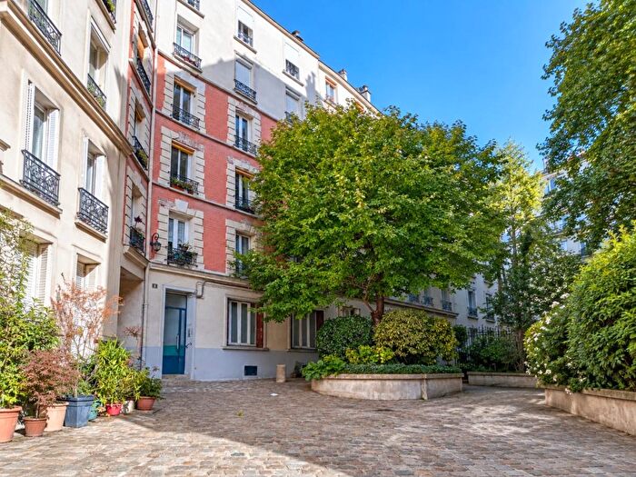 Appartement 2 pièces à vendre à Paris 19ème, Buttes Chaumont, Laumière, Manin