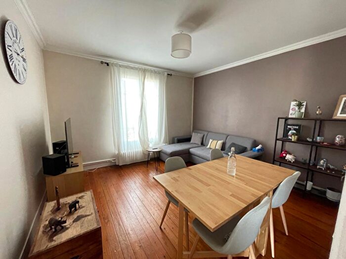 Appartement 3 pièces à louer - Épône