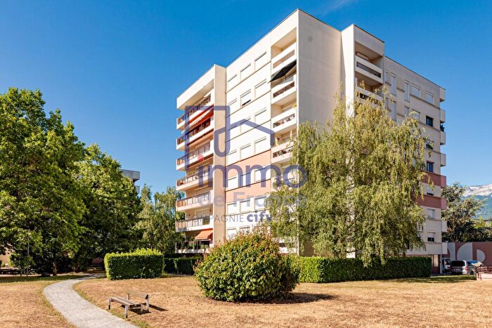 Échirolles, Village, La Commanderie - Appartement 2 pièces à vendre