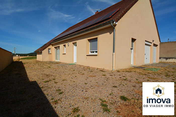 Maison 5 pièces à vendre à Saint-Germain-de-Salles