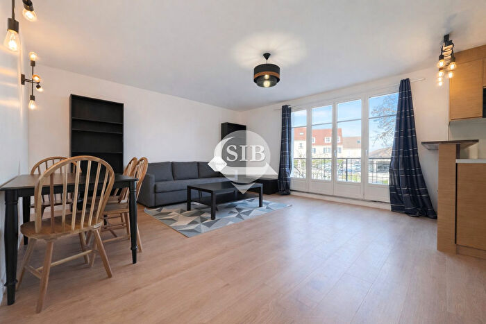 Appartement à louer - Longpont-sur-Orge - 3 pièces - 2 chambres