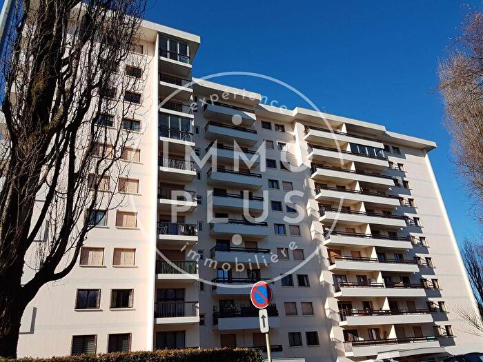 Appartement à louer - Les Fins, Annecy - 2 pièces - 1 chambre