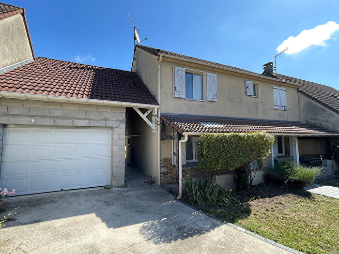 Maison à vendre - Coulommiers, Centre-ville - 8 pièces - 6 chambres