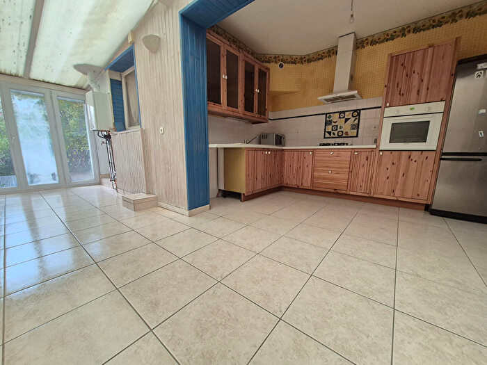 Maison à vendre - Liévin - 6 pièces - 2 chambres