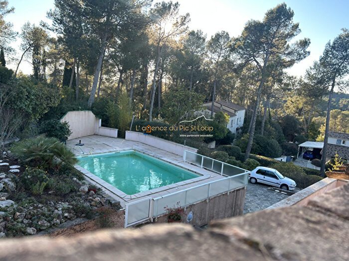 Maison à vendre - Saint-Clément-de-Rivière - 6 pièces - 4 chambres