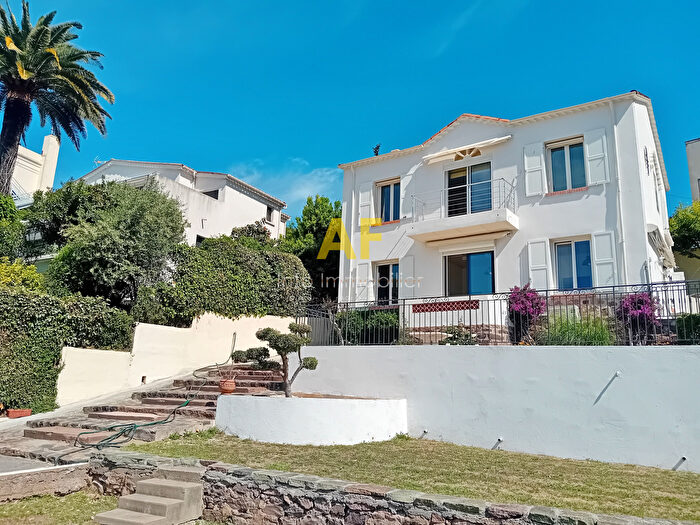 Maison 5 pièces à vendre - Saint-Raphaël, Plateau Notre-Dame