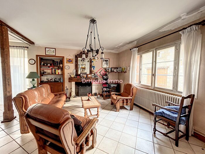 Maisons à vendre et appartements à louer - 1