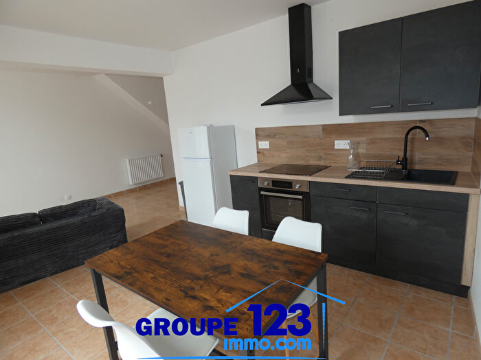 Laroche-Saint-Cydroine - Appartement 2 pièces à louer