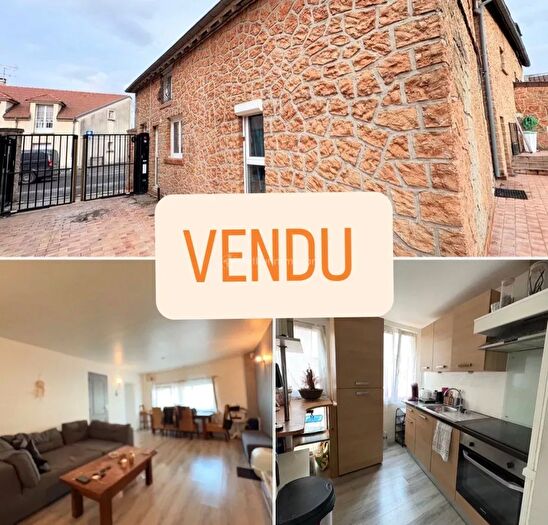 Appartement à vendre - Fontenay-Trésigny - 2 pièces - 1 chambre