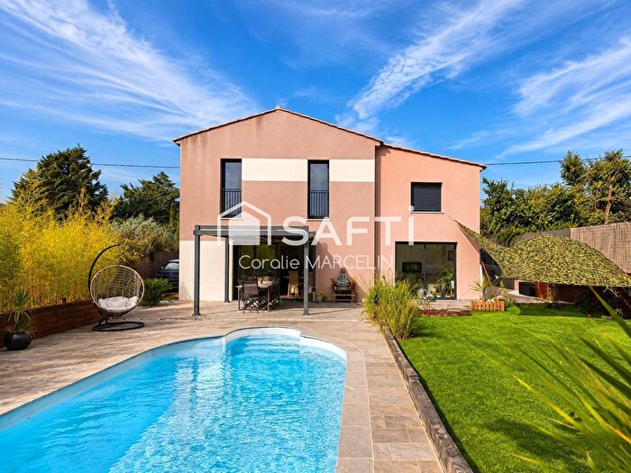 Maison 5 pièces à Forcalqueiret, à vendre