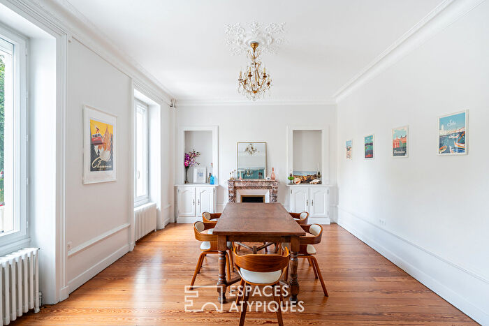 Villefranche-sur-Saône, Centre-ville - Maison 8 pièces à vendre