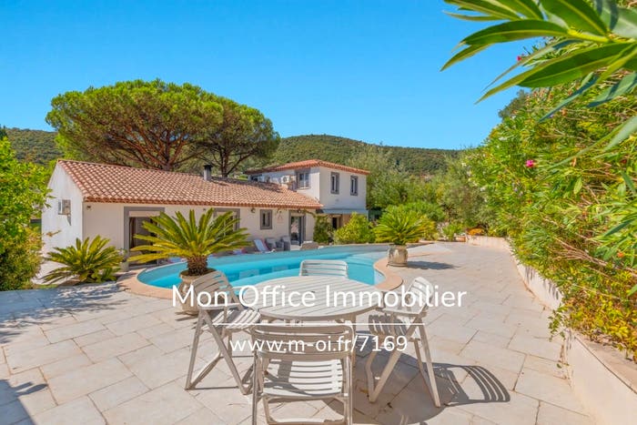 Maison 5 pièces à La Croix-Valmer, à vendre