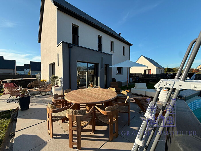 Maison 4 pièces à Saint-Malo-de-la-Lande, à vendre