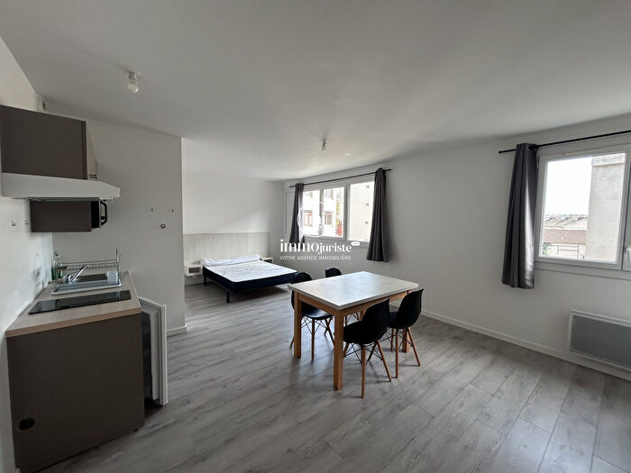Limoges, Centre-ville, Hôtel de Ville, Emailleurs - Appartement 1 pièce à louer