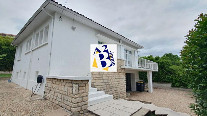 Maison 6 pièces à vendre à Angoulême, Saint-Gelais