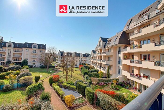 Appartement à vendre - Poissy - 4 pièces - 2 chambres