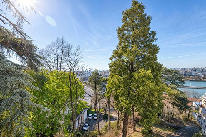 Appartement à vendre - La Mulatière - 4 pièces - 2 chambres