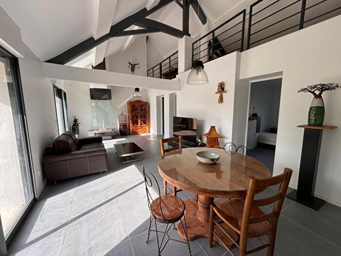 Sainte-Geneviève-des-Bois : Maison 6 pièces à vendre