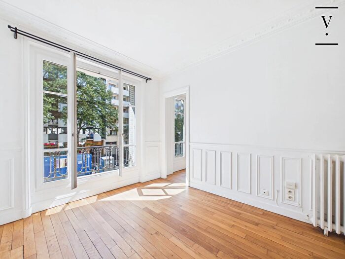 Appartement 3 pièces à vendre à Paris 15ème, Vaugirard, Parc des Expositions