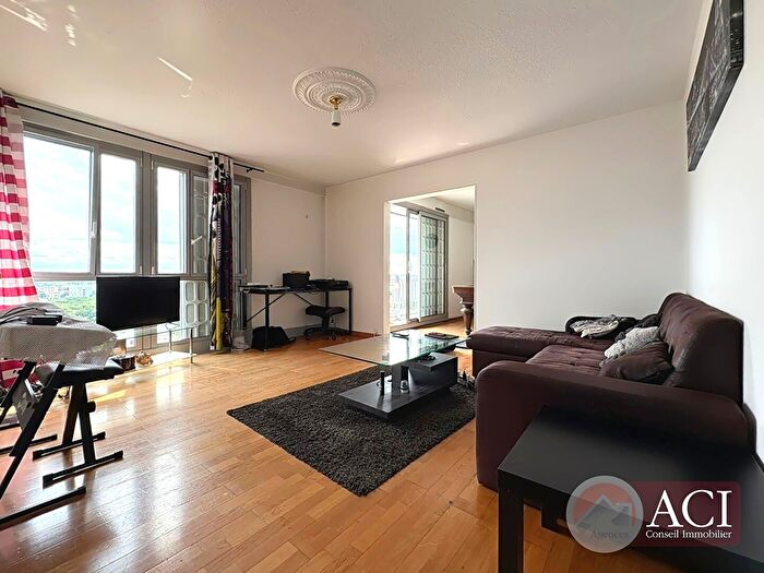 Appartement 4 pièces à Pierrefitte-sur-Seine, Sud, à vendre