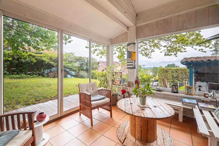 Maison à vendre - Arbonne - 5 pièces - 4 chambres