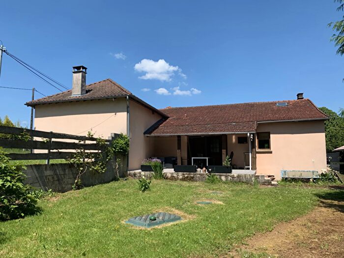 Maison à vendre - Mialet - 8 pièces - 4 chambres