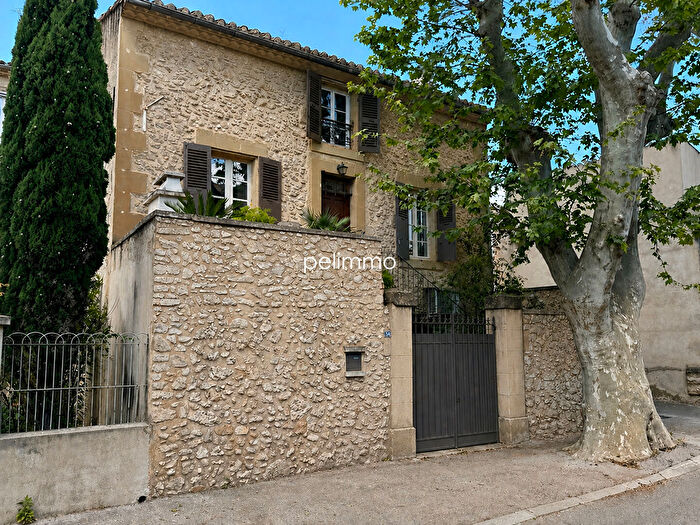 Maison 5 pièces à vendre à Eyguières