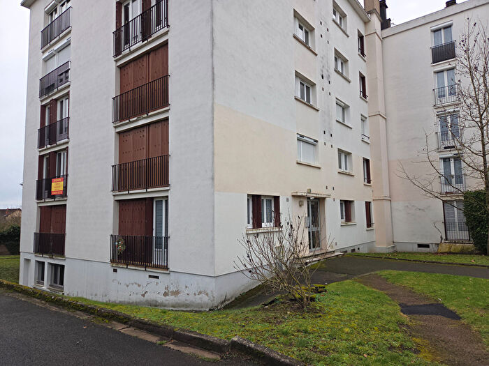 Appartement à vendre - Nevers, Maupas, Victor-Hugo - 2 pièces - 1 chambre