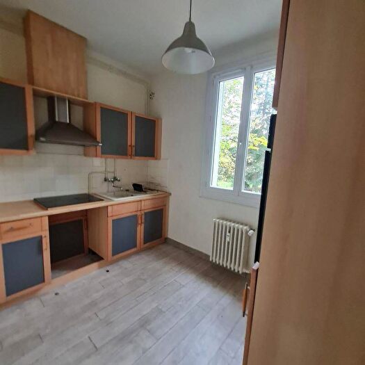 Appartement à louer - Centre-Hôtel de Ville, Limoges - 1 pièce