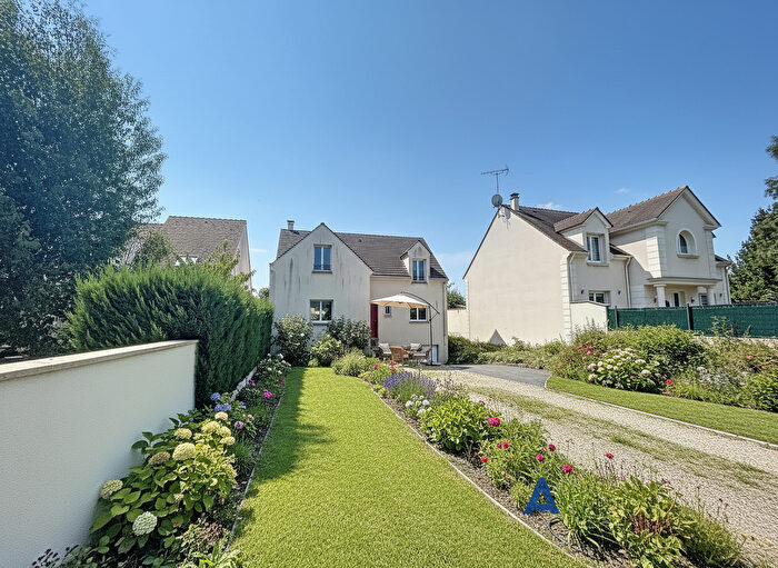 Morainvilliers - Maison 8 pièces à vendre