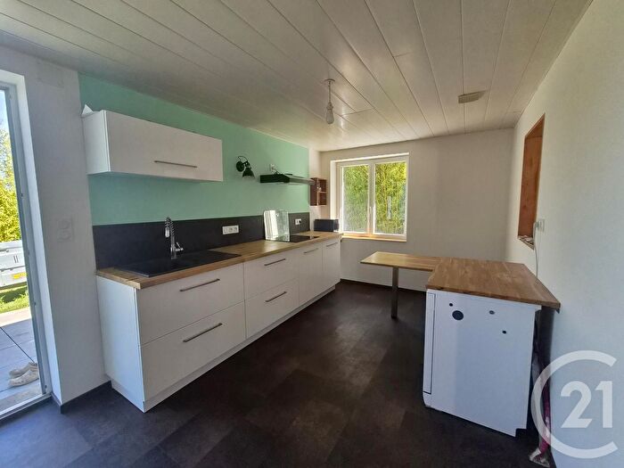 Quinssaines : Maison 4 pièces à louer