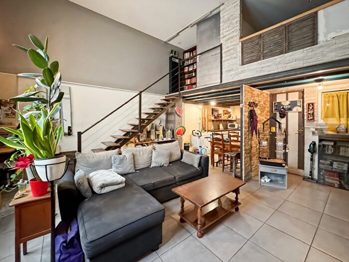 Appartement à vendre - Nîmes, Feuchères - 2 pièces - 1 chambre