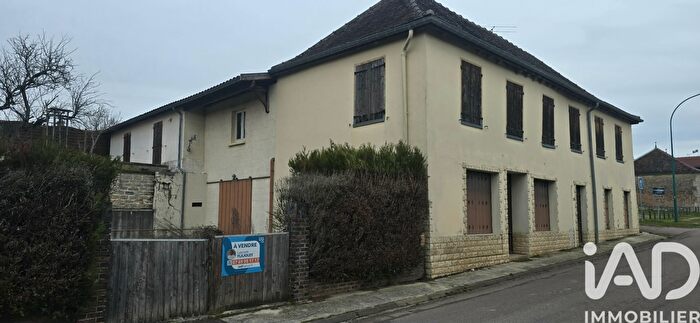 Maison à vendre - Radonvilliers - 8 pièces - 4 chambres