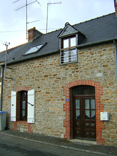 Maison 3 pièces à Grâces, à louer