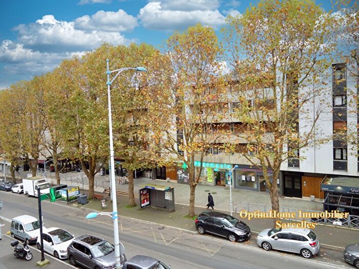 Appartement à vendre - Sarcelles, Flanades Cholettes - 4 pièces - 3 chambres