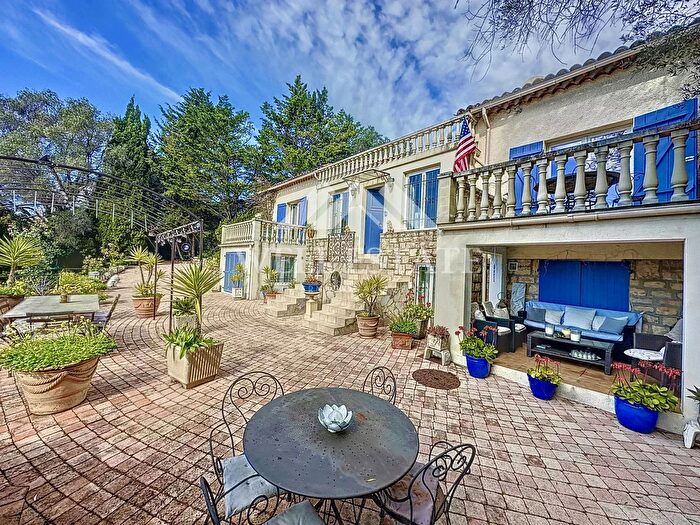 Maison à vendre - Cannes, Bocca Sud - 11 pièces - 9 chambres